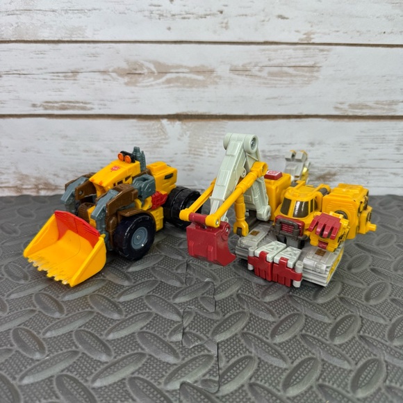 Hasbro | Toys | Transformers Cybertron Deluxe Longrack And Landmine ...